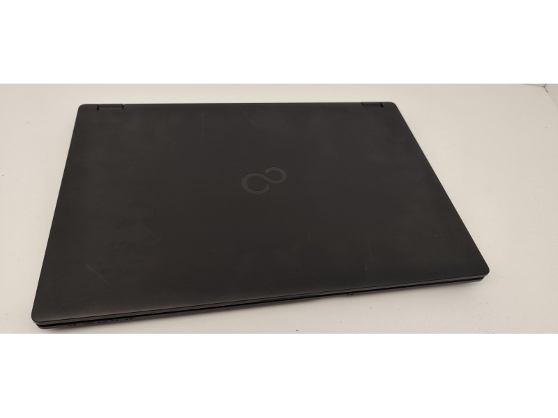 Lap top FUJITSU 5E15A2