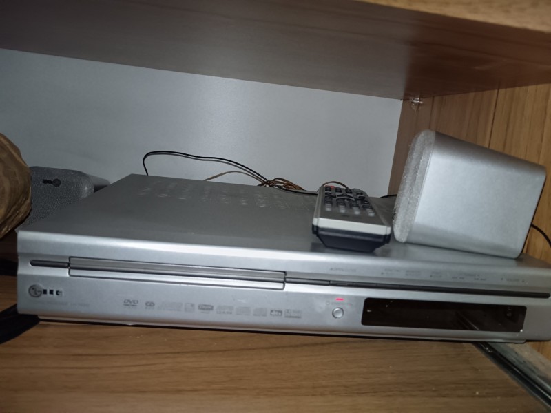 LG cd/dvd i radio