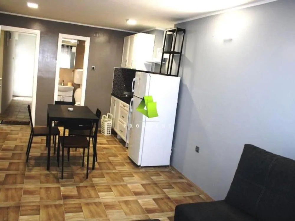 Izdavanje, garsonjera, 30m2, Centar, Niš