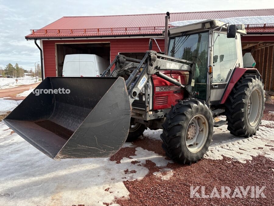 Prodaje se Massey Ferguson 3060 traktor točkaš na aukciji