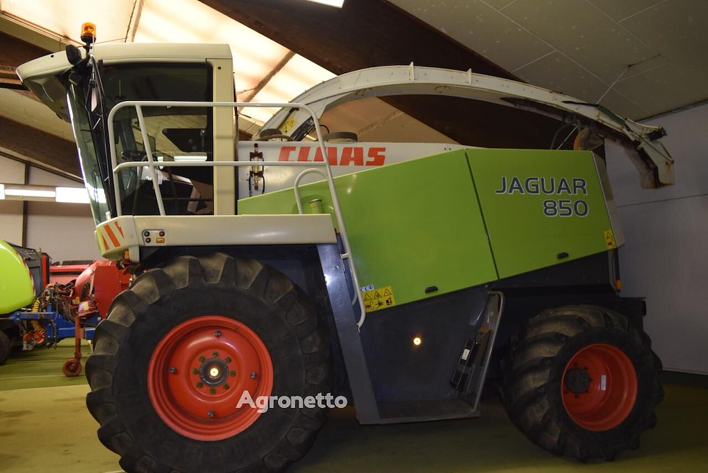 Claas Jaguar 850 krmni kombajn