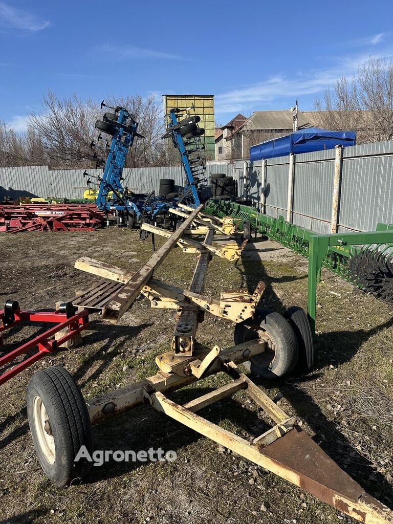 Fortschritt 9 Metriv pid CLAAS prikolica za žetelicu