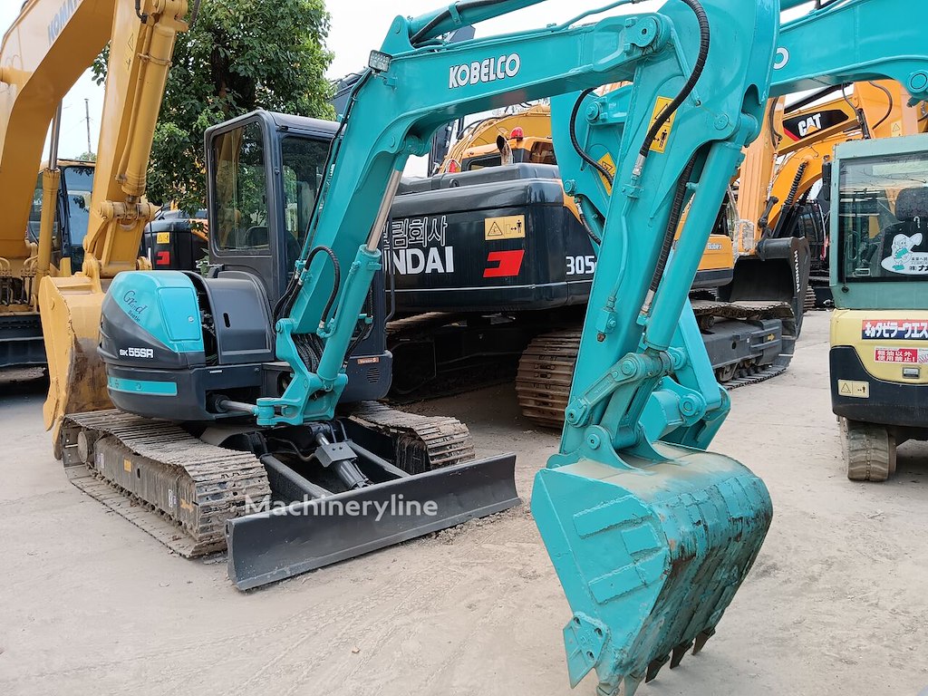 Kobelco SK55 bager guseničar