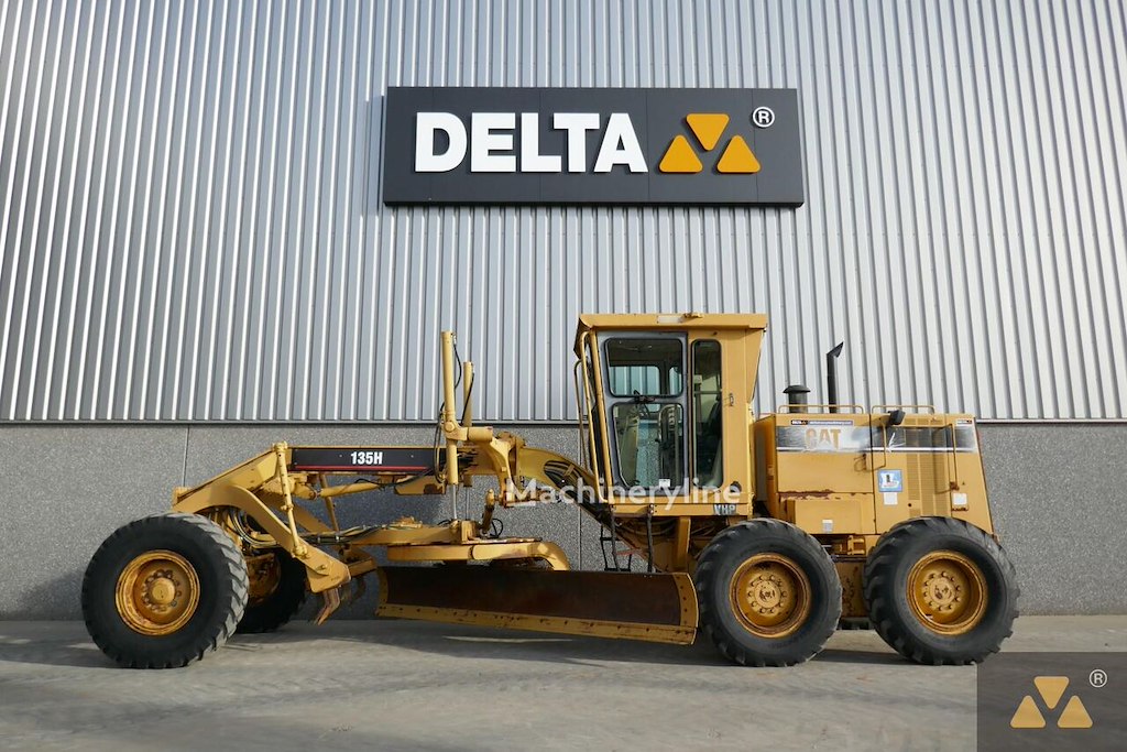 Caterpillar 135H grejder