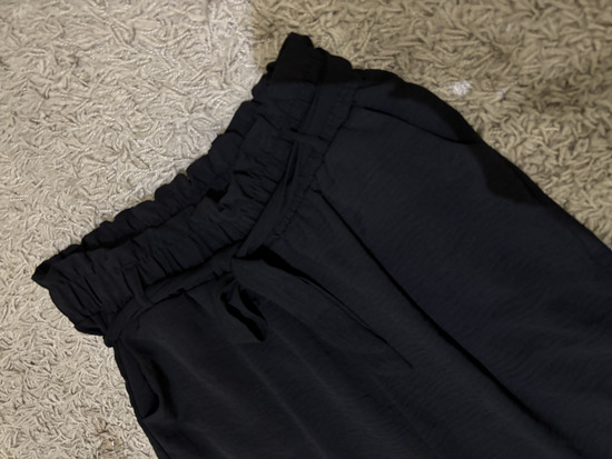 Letnje pantalone L