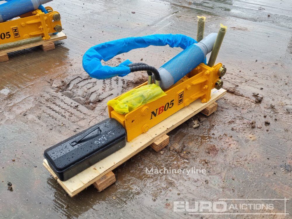 Prodaje se 2024 NB 05 Hydraulic Breaker 25mm Pin to suit Mini Excavator hidraulični čekić na aukciji