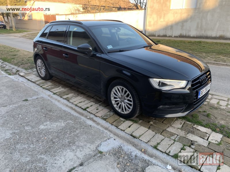 Audi A3 1,6tdi black edition