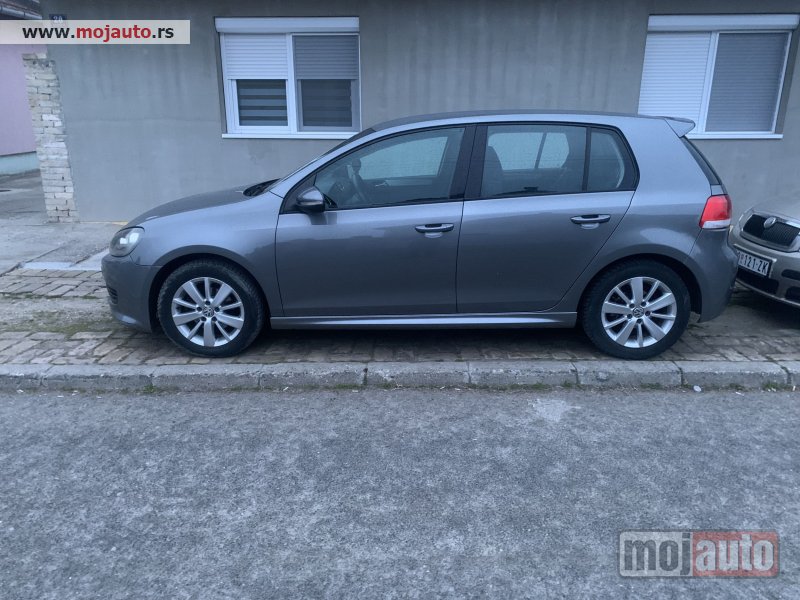 VW Golf 6 1.6tdi R-line