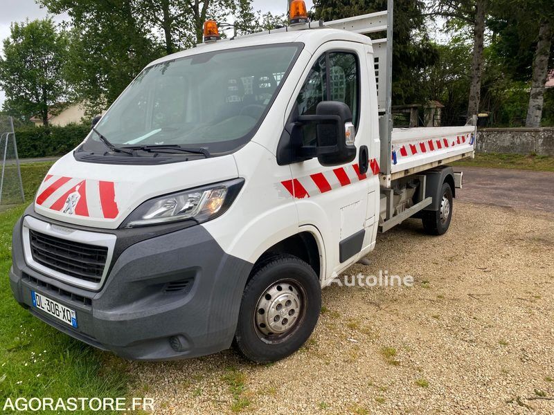 Prodaje se Peugeot Boxer kamion kiper < 3.5t na aukciji