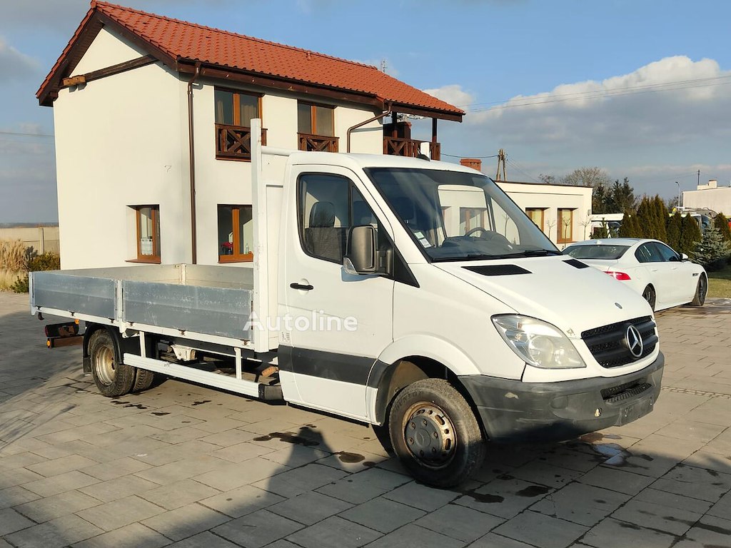 Mercedes-Benz Sprinter 511 Skrzynia Hak 3.5T Bliźniak Sprowadzony Uszkodzony kamion s ravnom platformom < 3.5t