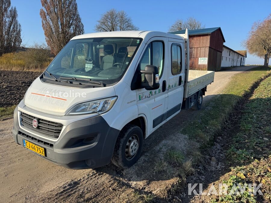 Prodaje se FIAT Ducato kamion s ravnom platformom < 3.5t na aukciji