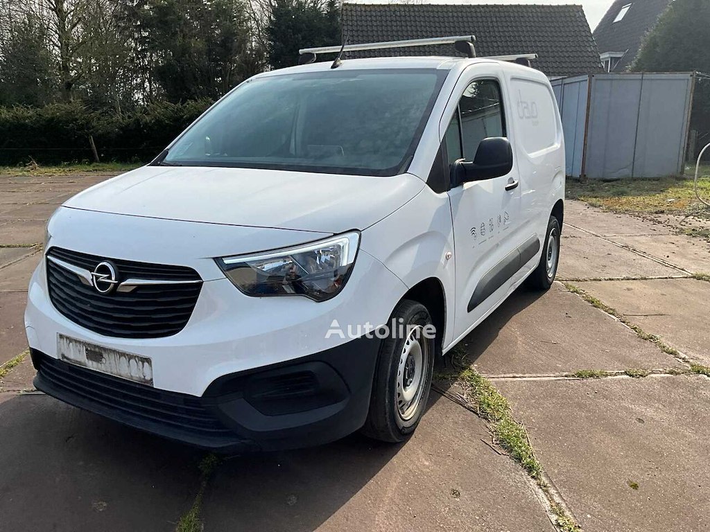 Prodaje se Opel Combo laki furgon na aukciji