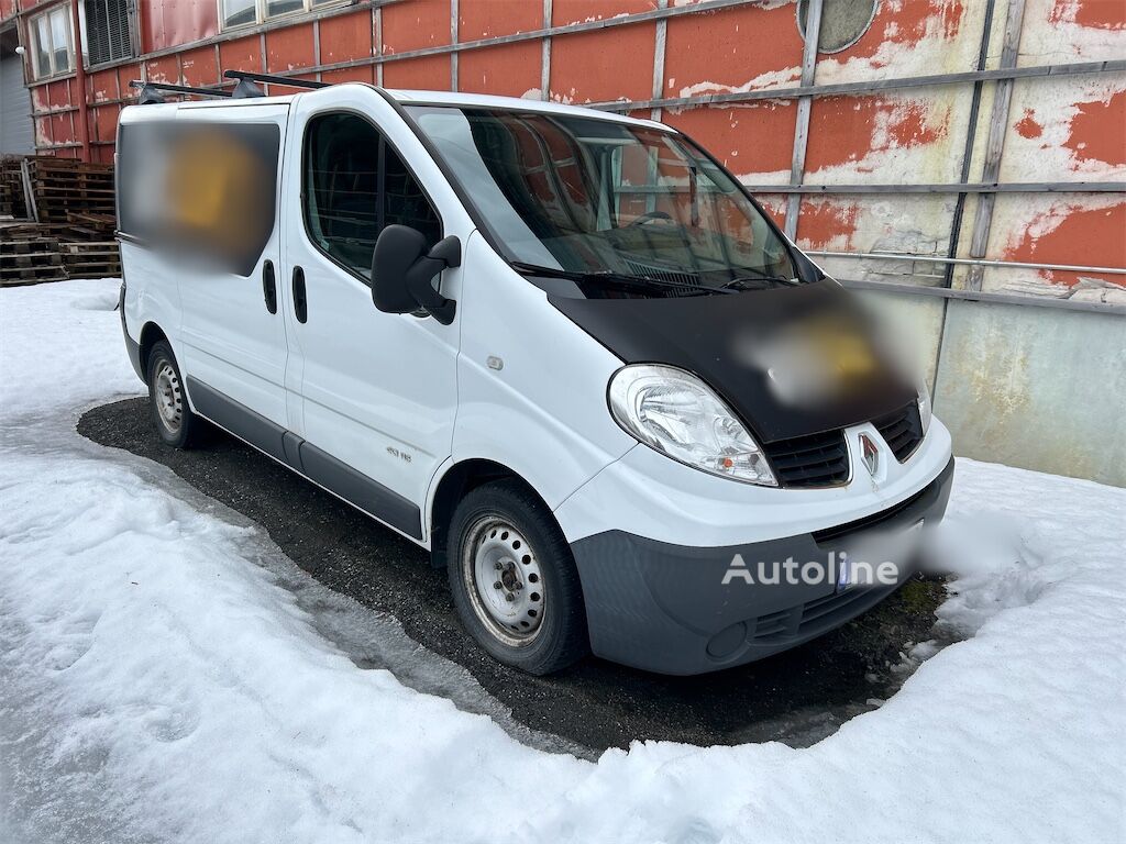 Prodaje se Renault TRAFIC minibus furgon na aukciji