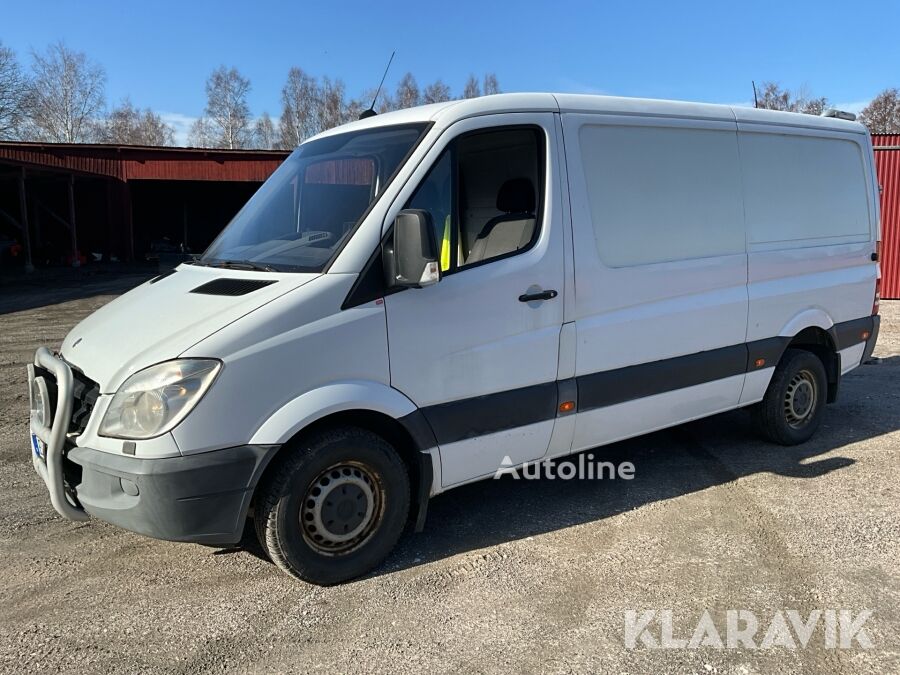 Prodaje se Mercedes-Benz Sprinter minibus furgon na aukciji