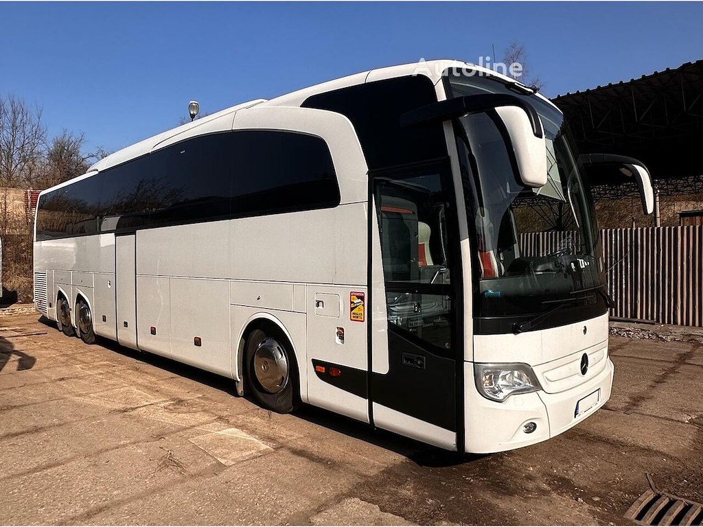 Mercedes-Benz TRAVEGO RHD-M 14m turistički autobus