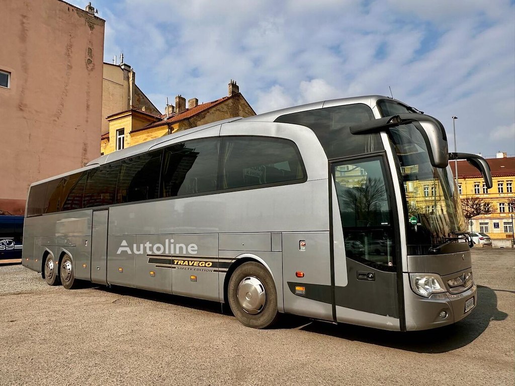 Mercedes-Benz TRAVEGO RHD-L 14m turistički autobus