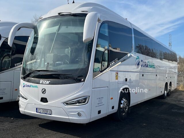 Irizar i6s integral 15m 67+1+1 turistički autobus