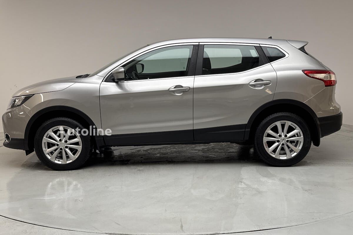 Prodaje se Nissan Qashqai krosover na aukciji