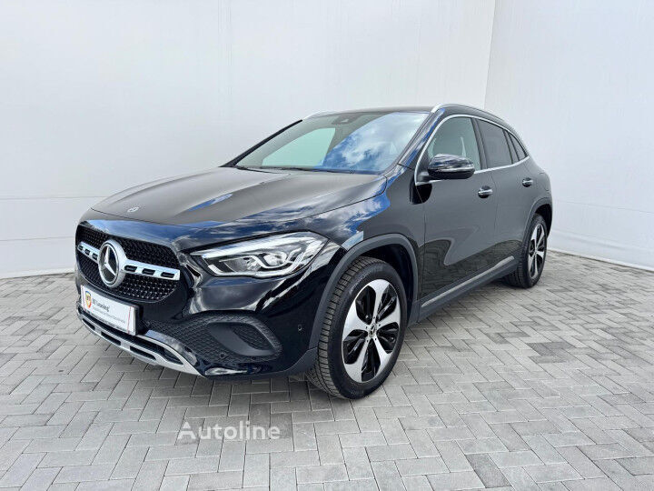 Mercedes-Benz gla 200 4matic 163 cp automat krosover