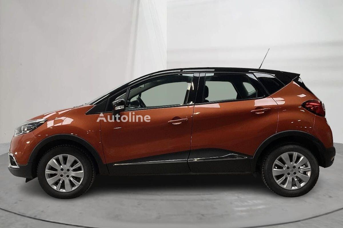 Prodaje se Renault Captur krosover na aukciji