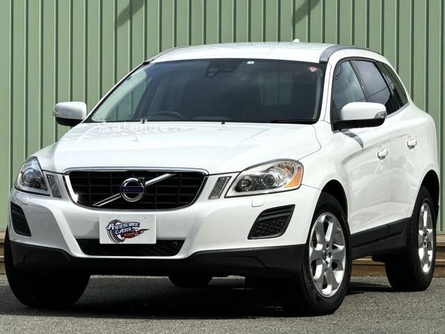 Volvo XC60 krosover