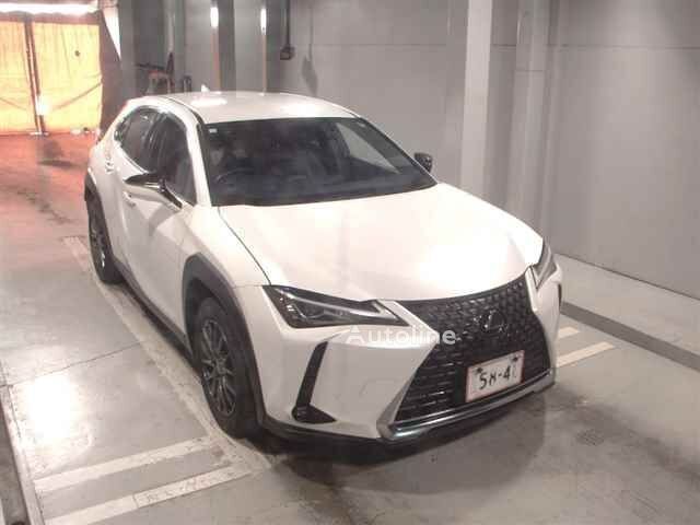 Lexus UX krosover