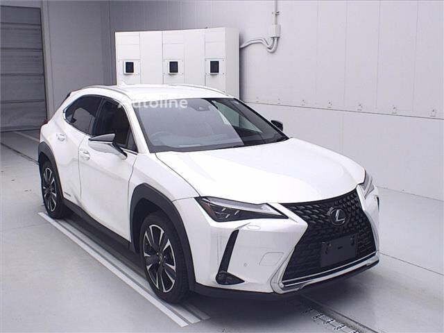 Lexus UX krosover