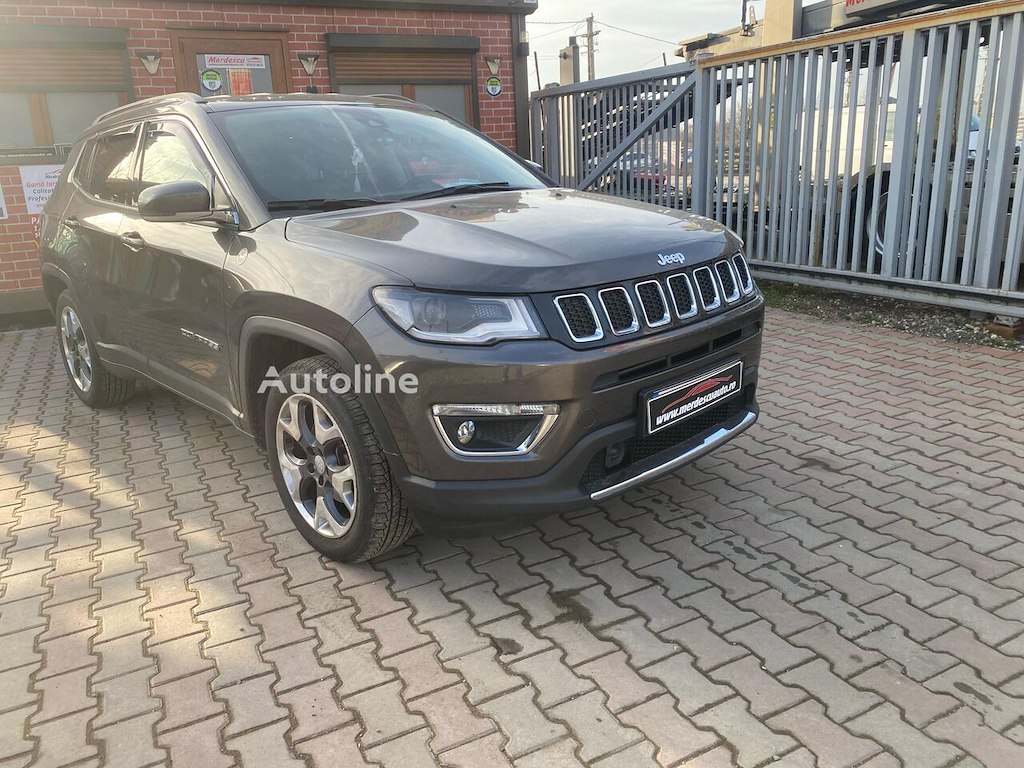 Jeep Compass krosover