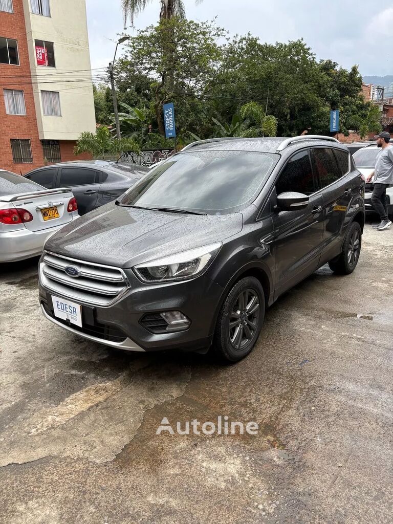 Ford Escape krosover