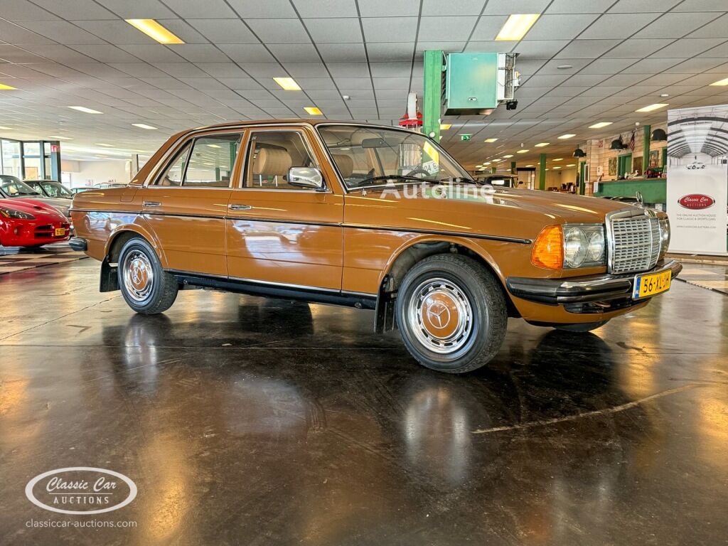 Prodaje se Mercedes-Benz 250 240D - ONLINE AUCTION sedan na aukciji