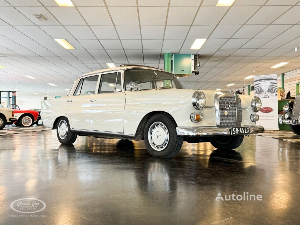 Prodaje se Mercedes-Benz 200 D - ONLINE AUCTION sedan na aukciji