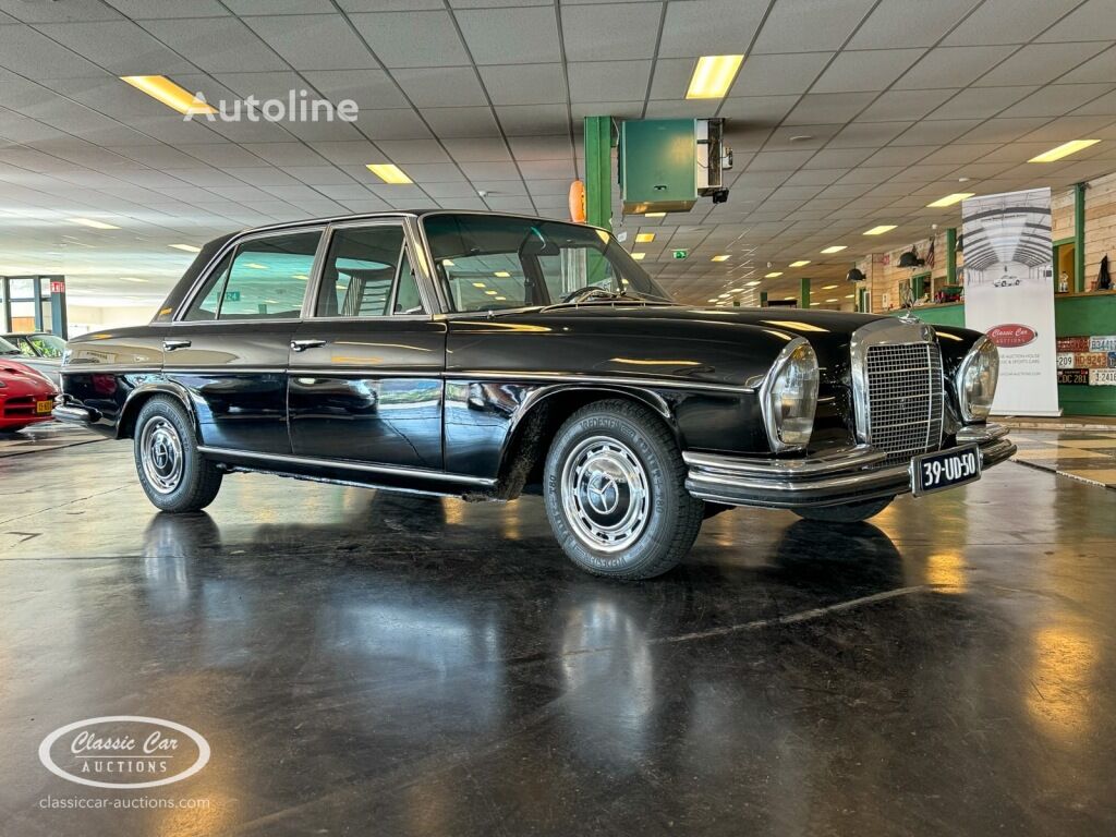 Prodaje se Mercedes-Benz 300 Automatic - ONLINE AUCTION sedan na aukciji