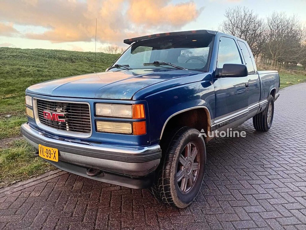 Prodaje se GMC Sierra 1500 SLE pikap na aukciji