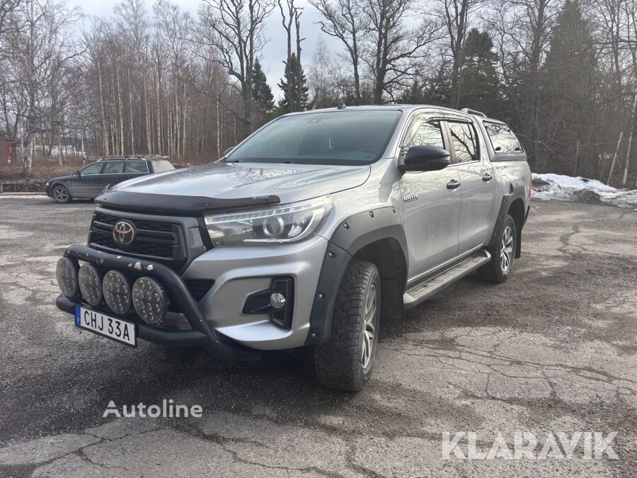 Prodaje se Toyota Hilux pikap na aukciji