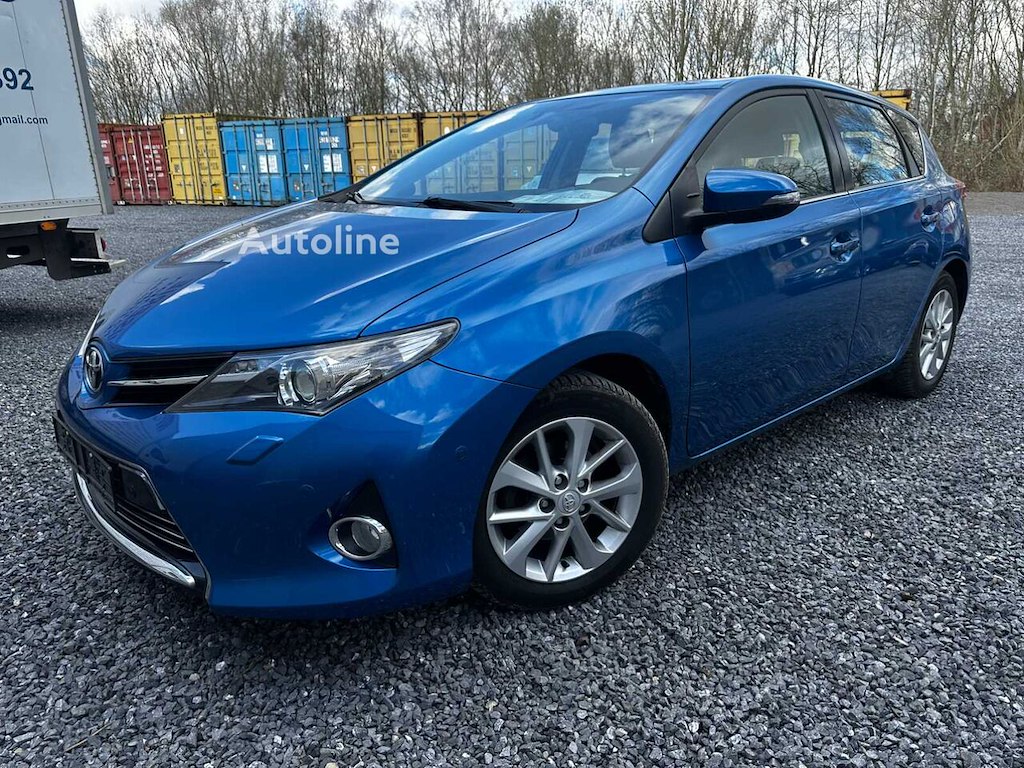 Prodaje se Toyota Auris hečbek na aukciji