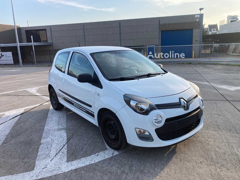 Prodaje se Renault Twingo N hečbek na aukciji