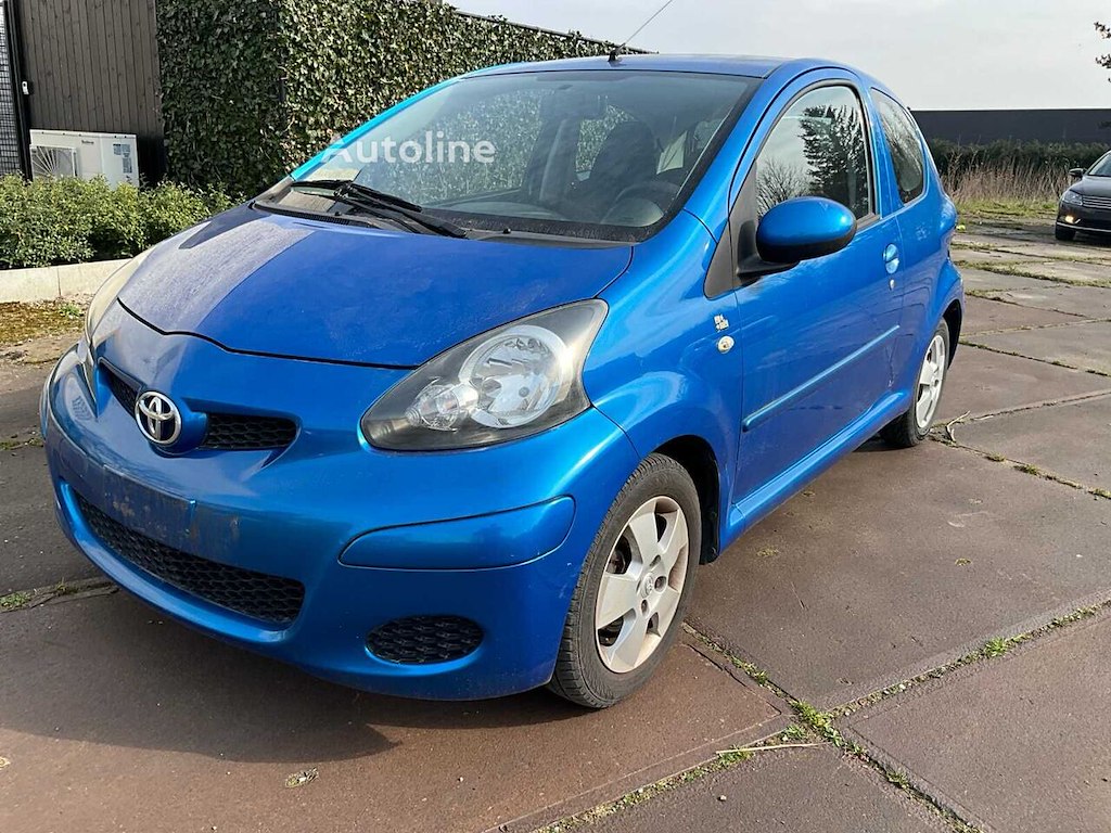 Prodaje se Toyota Aygo hečbek na aukciji