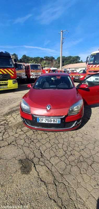 Prodaje se Renault MEGANE hečbek na aukciji