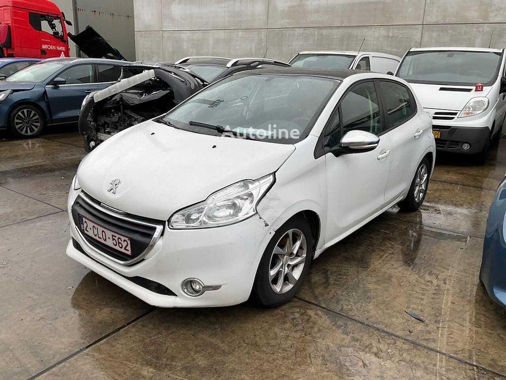 Prodaje se Peugeot 208 hečbek na aukciji