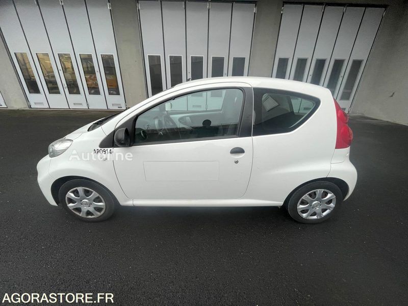 Prodaje se Peugeot 107 hečbek na aukciji