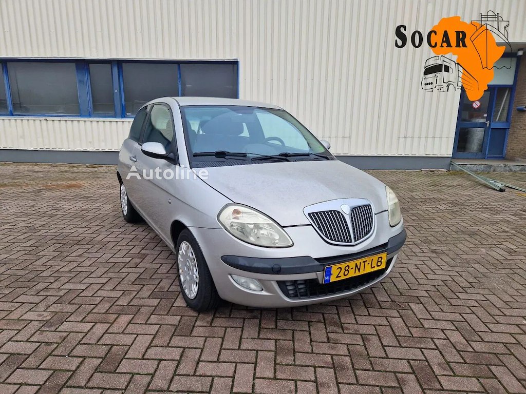 Lancia Ypsilon 1.2 16v Argento hečbek