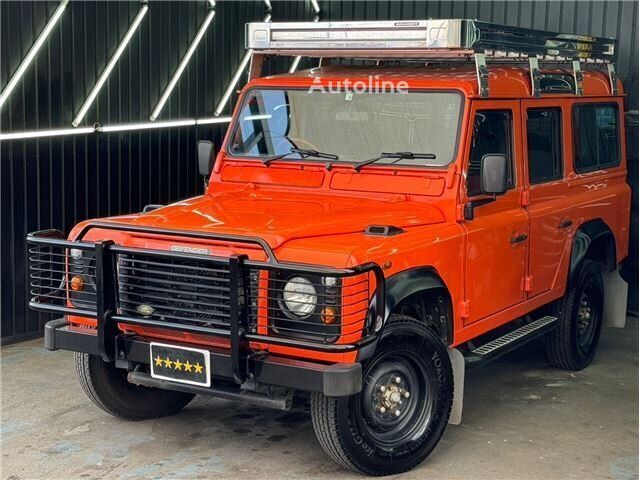 Land Rover DEFENDER terenac