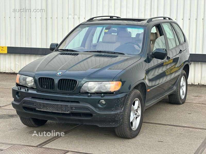 Prodaje se BMW X5 3.0i Executive terenac na aukciji