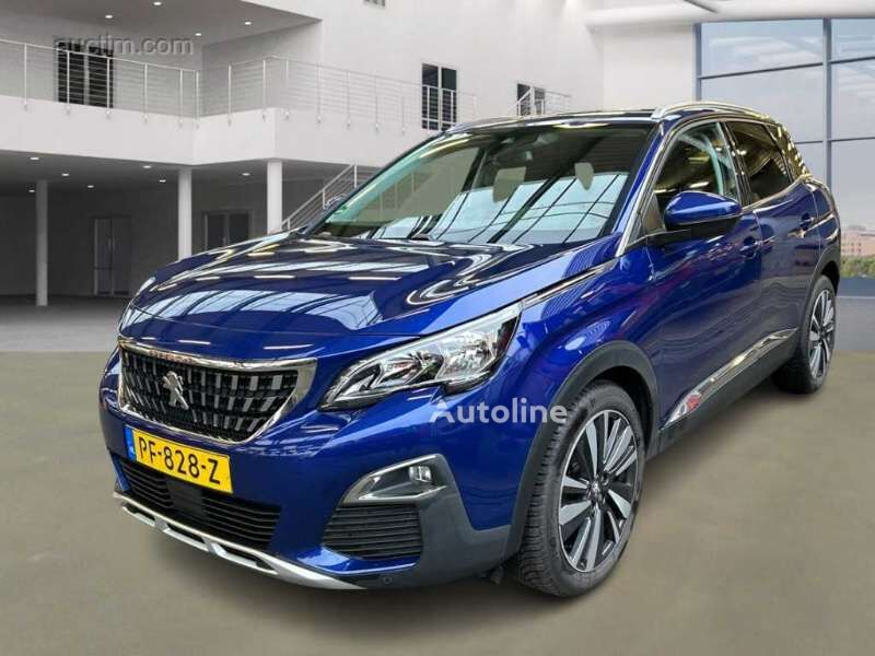 Prodaje se Peugeot 3008 1.2 PureT. Première terenac na aukciji