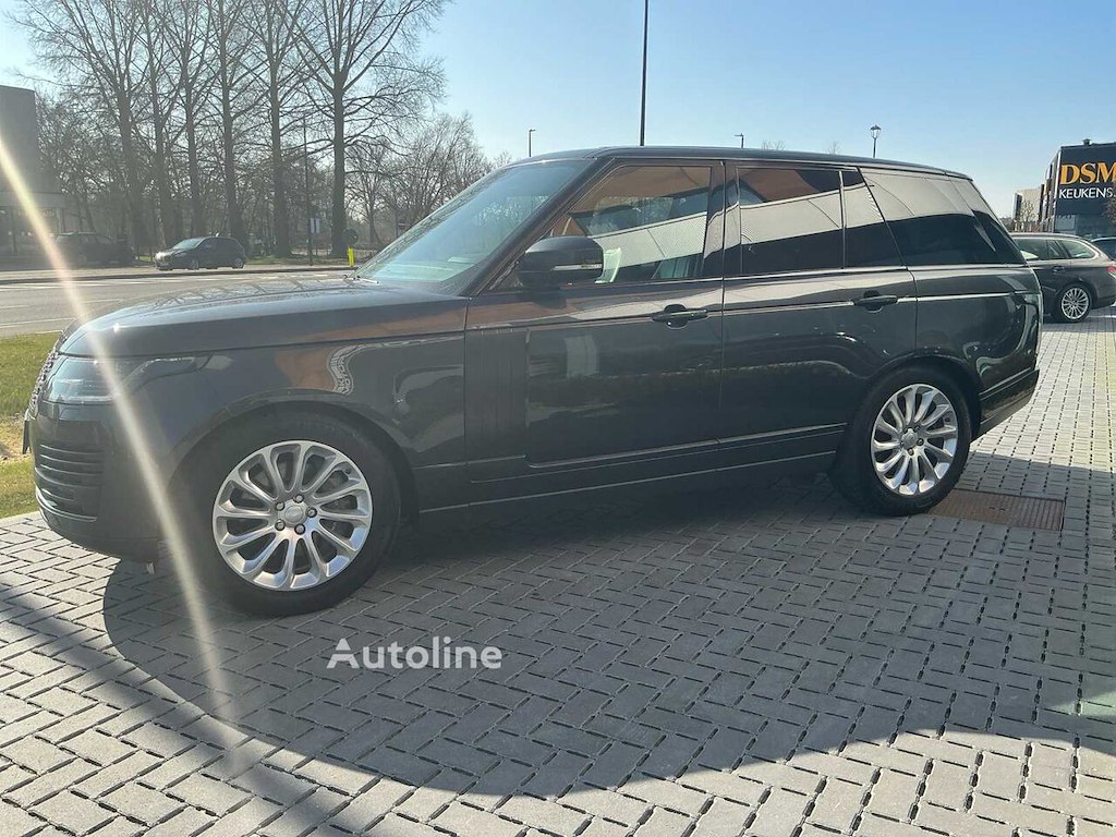 Prodaje se Land Rover Range Rover LG terenac na aukciji