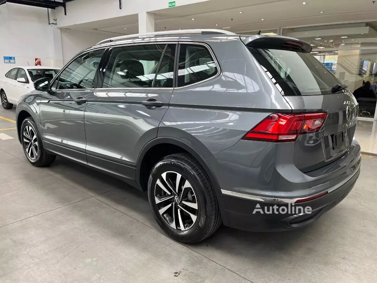 Volkswagen Tiguan Allspace terenac