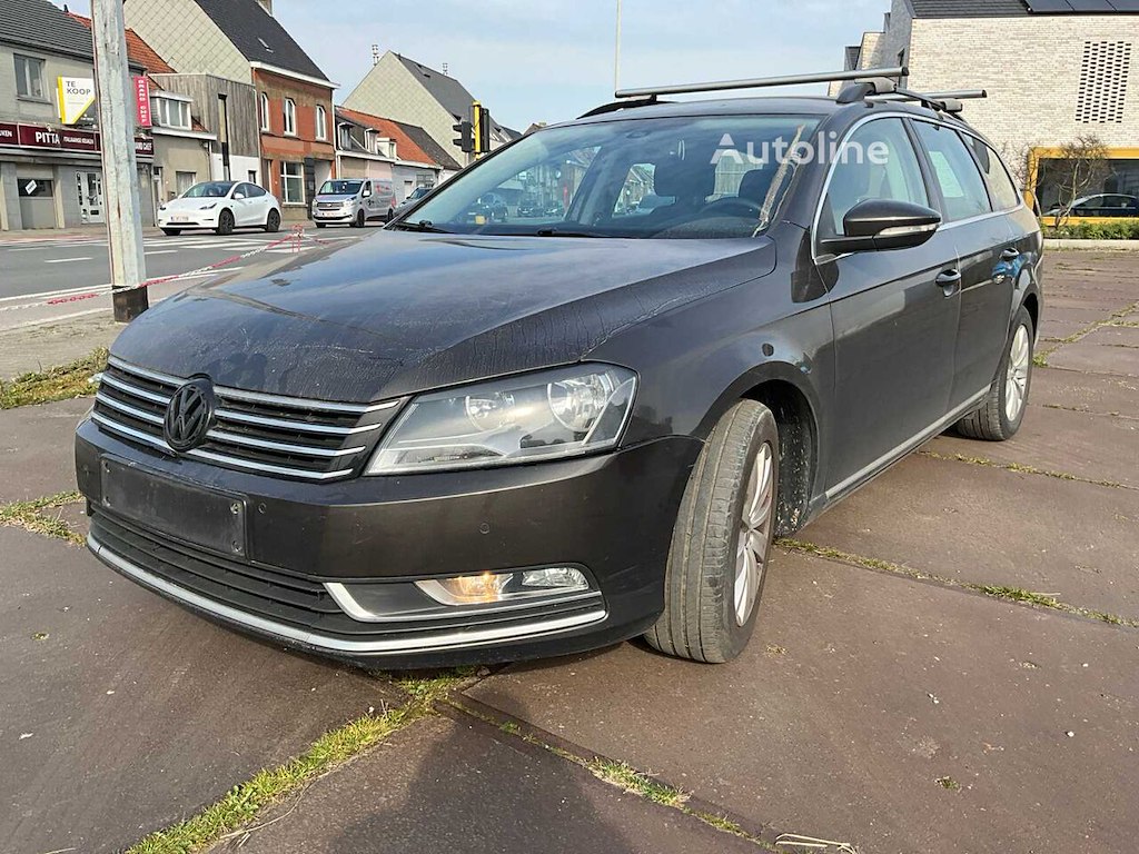 Prodaje se Volkswagen Passat karavan na aukciji