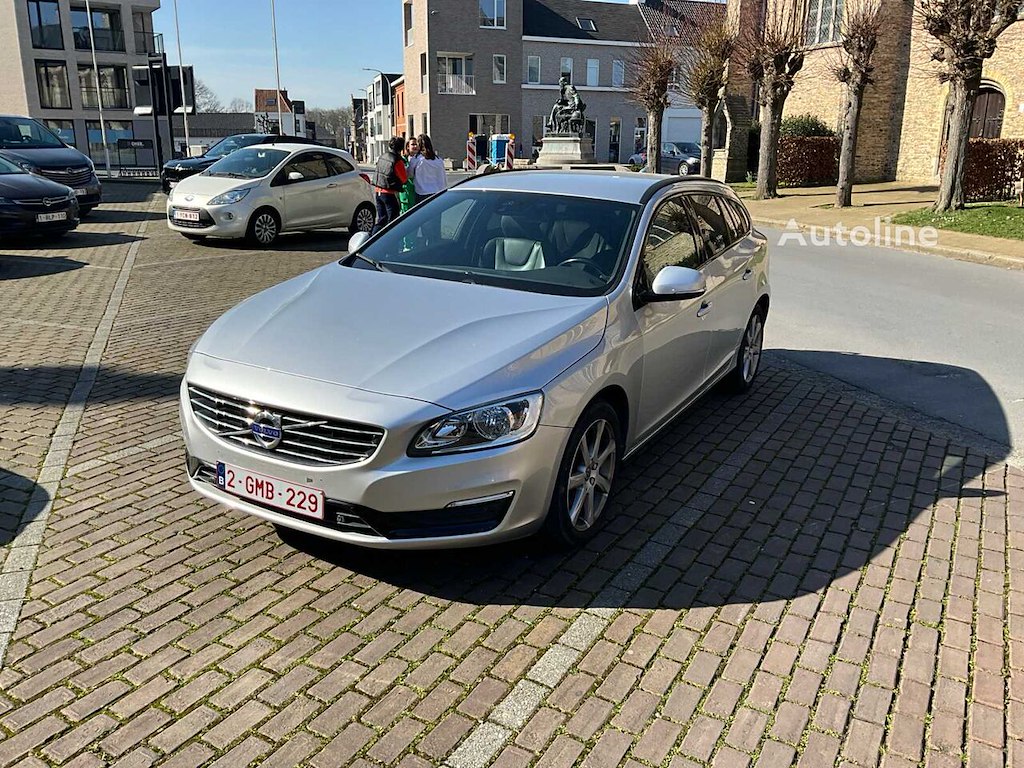 Prodaje se Volvo V60 karavan na aukciji