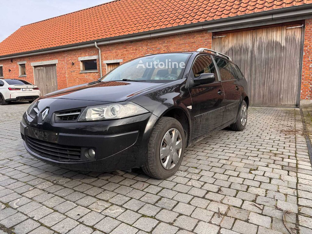 Prodaje se Renault Megane karavan na aukciji