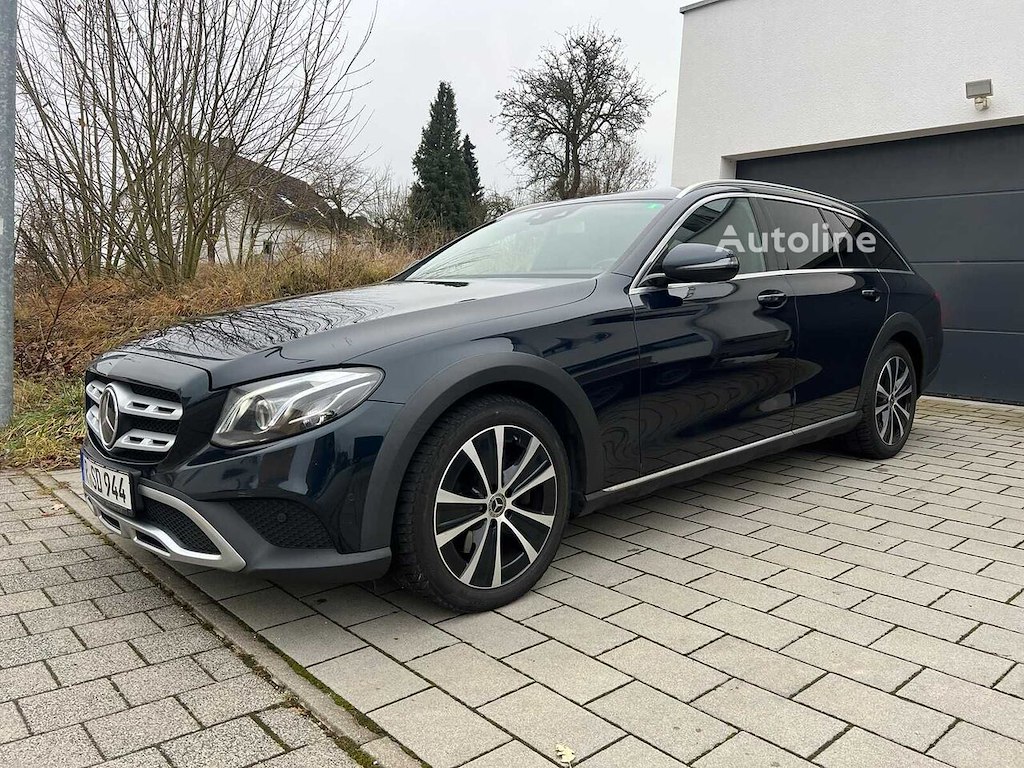 Prodaje se Mercedes-Benz E 220D AllTerrain karavan na aukciji